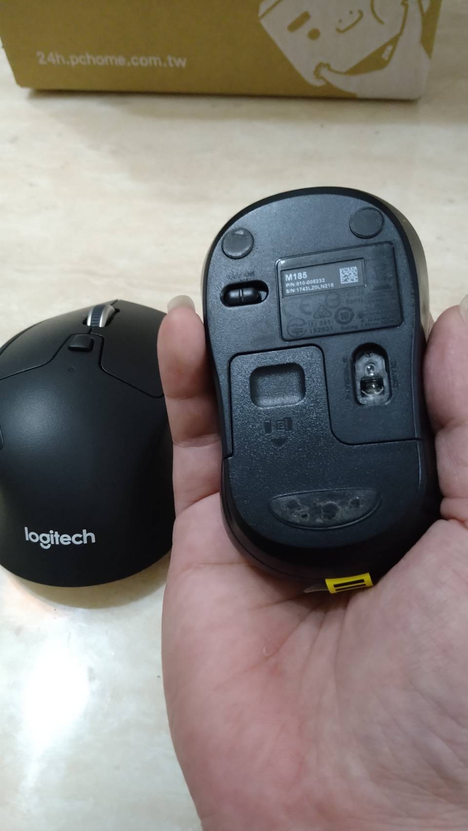 羅技Logi M720 大型藍芽無線滑鼠五分鐘開箱評測 - Rocmy Brands